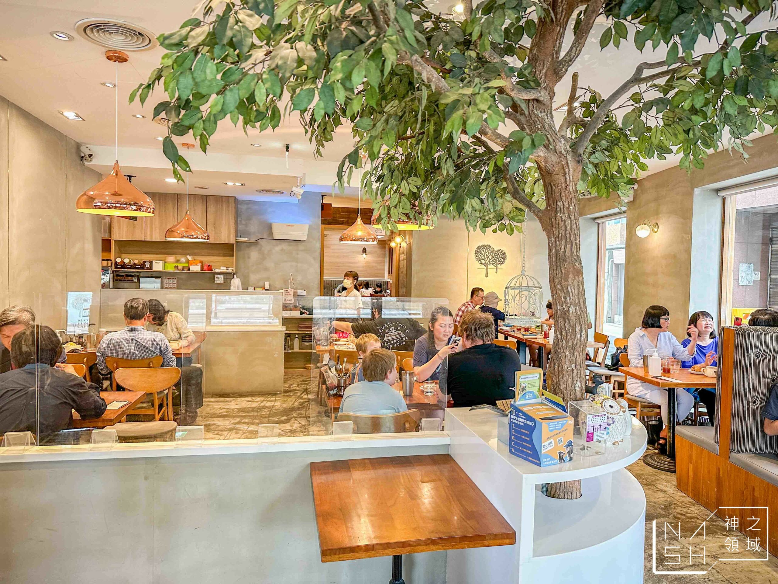 【忠孝新生美食】SECOND FLOOR CAFE 貳樓仁愛，早午餐真的很超值 @Nash，神之領域