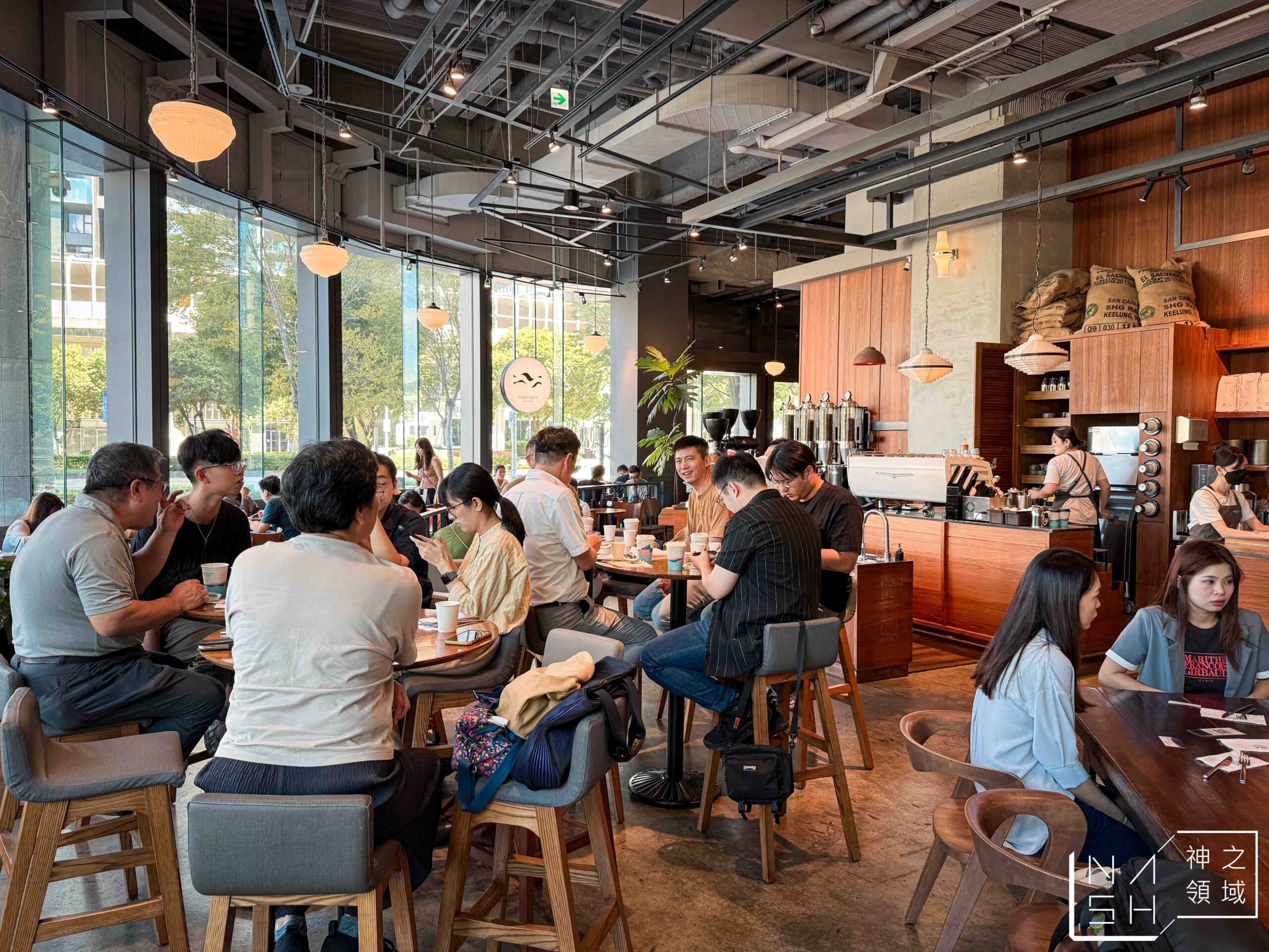 【南港美食推薦】Coppii Lumii 冉冉生活咖啡館｜質感系早午餐、咖啡控必訪的森林系空間 @Nash，神之領域