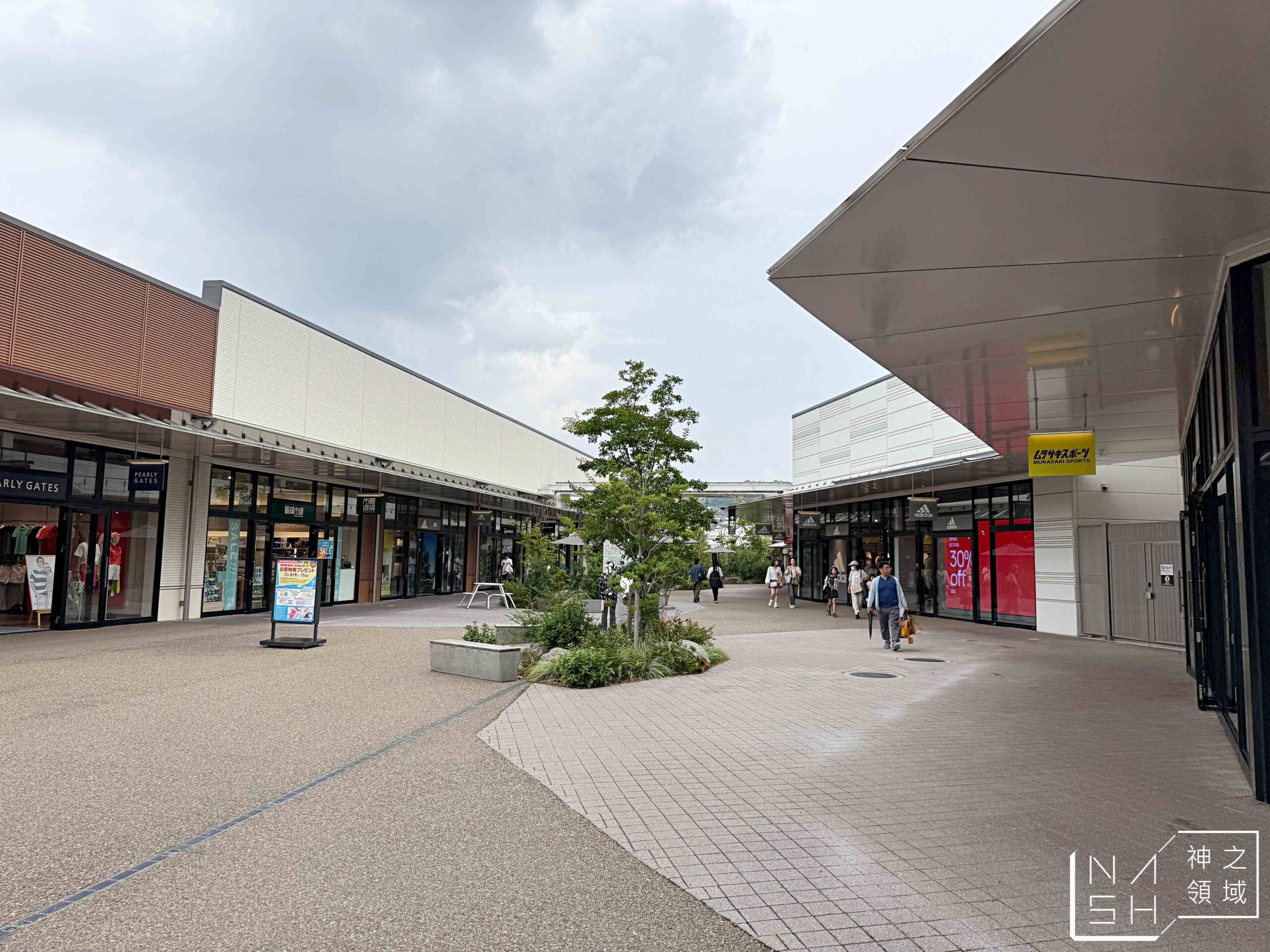 【北九州購物推薦】THE OUTLETS KITAKYUSHU全攻略｜親子娛樂＋人氣品牌＋超好逛購物天堂 @Nash，神之領域