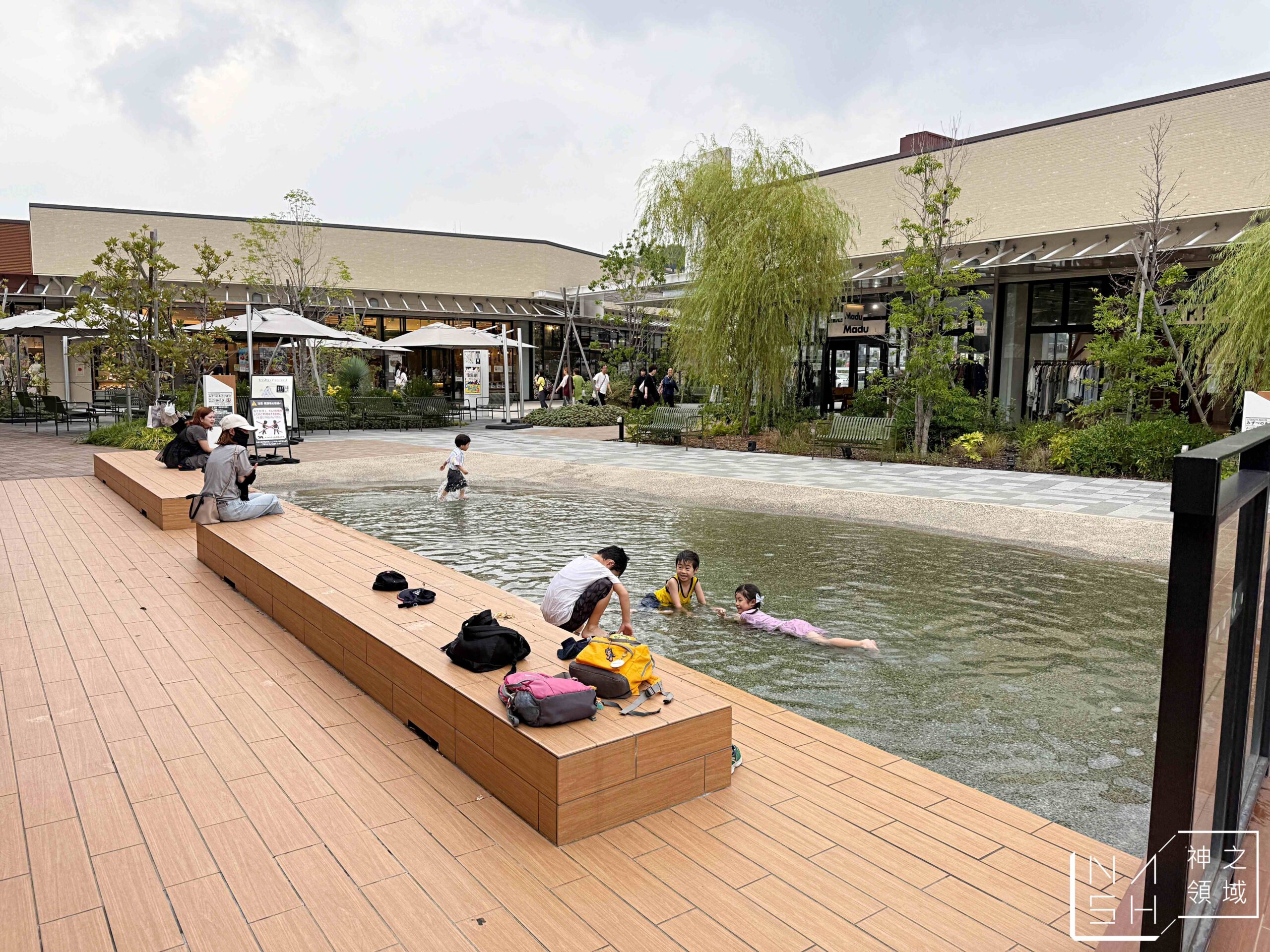 【北九州購物推薦】THE OUTLETS KITAKYUSHU全攻略｜親子娛樂＋人氣品牌＋超好逛購物天堂 @Nash，神之領域