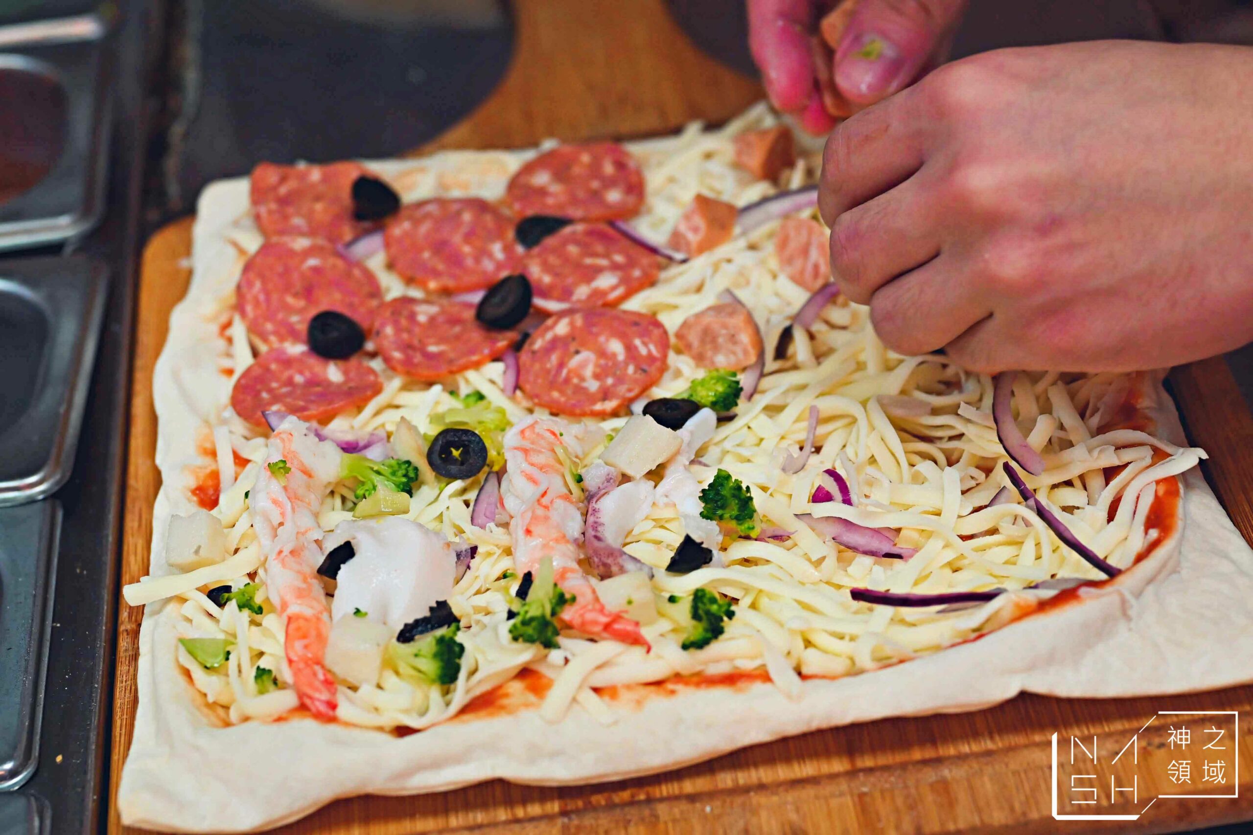 【士林美食】愛披薩ipizza，劍潭站九宮格披薩推薦 (菜單) @Nash，神之領域